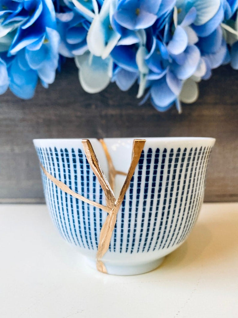 Kintsugi Repaired Small Blue Lined Teacup – Kintsugi Generations